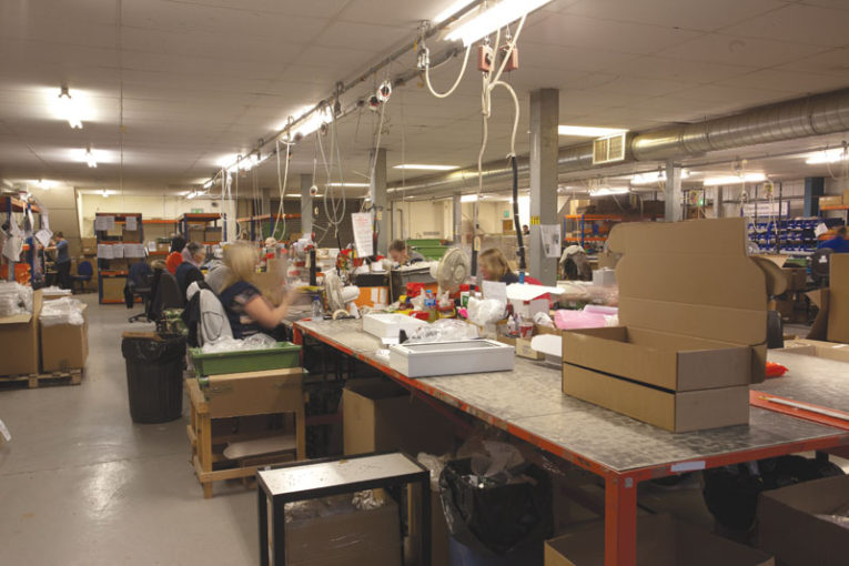 Orbik Effective or Cost-effective - Professional Electrician