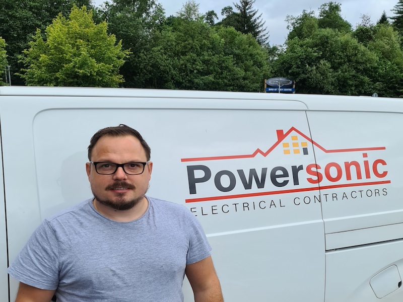 “I believe in giving young people the tools to succeed” | Mark Allison, Apprentice 121 ...