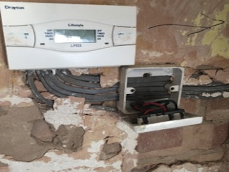 Codebreakers #22 - Professional Electrician