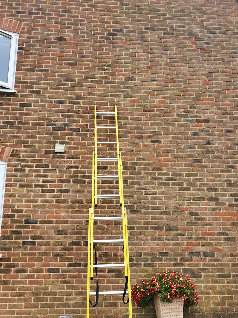 Product Test: Engex 3 Part Combination Ladder - Professional Electrician