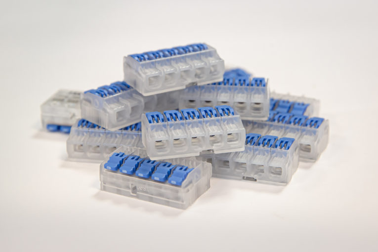 Benefits of the new Gen II Lever Wire Connectors | IDEAL Industries ...