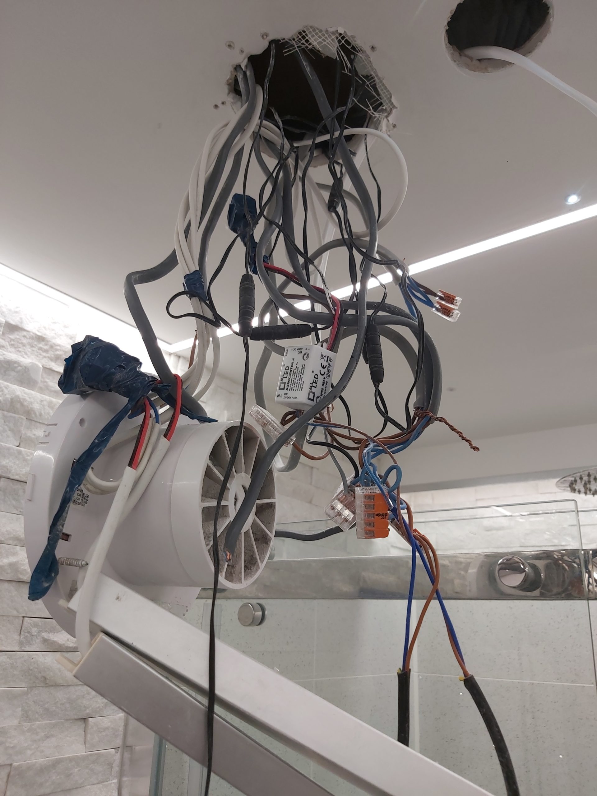 Codebreakers #53 - Professional Electrician