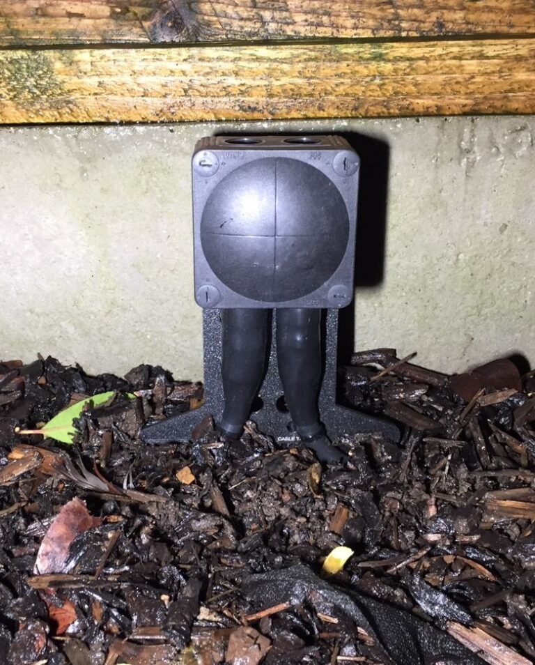 Why should joint boxes be accessible in garden lighting installations ...