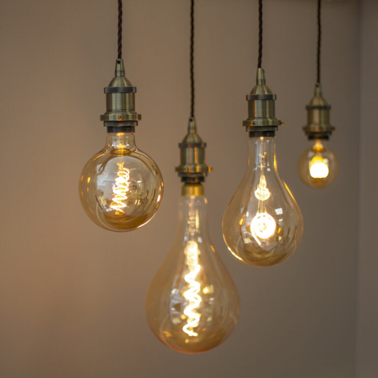 What are the pros and cons associated with both halogen and LED bulbs ...