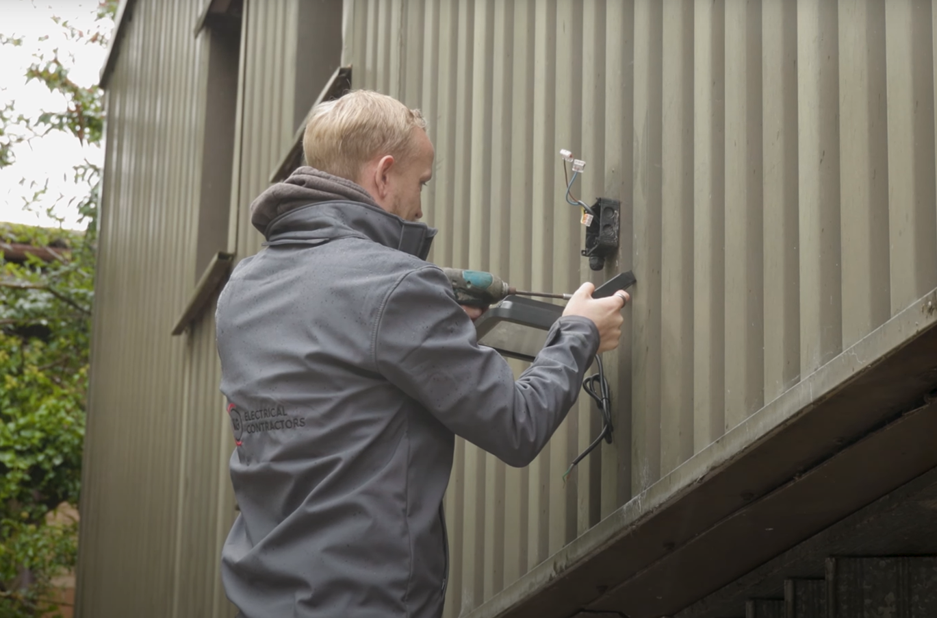 The benefits of a light management system in an office or commercial ...